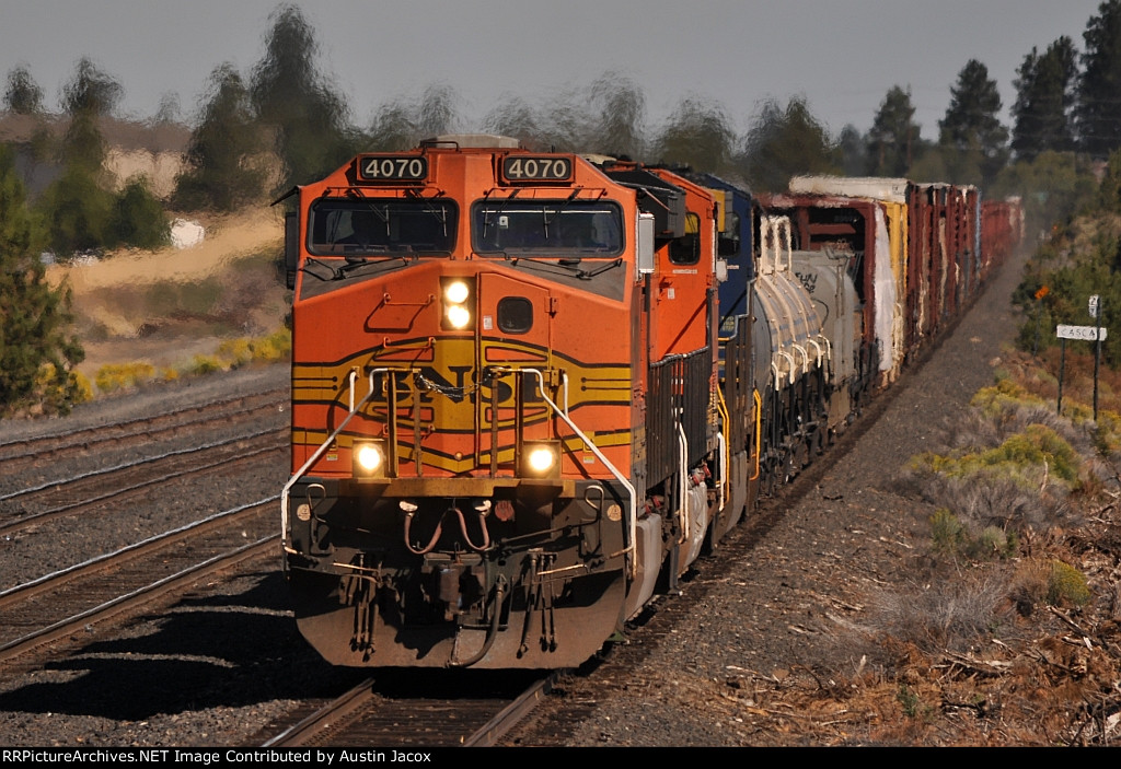 BNSF 4070